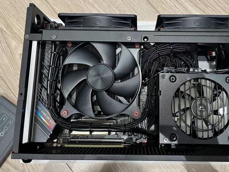 Вентиляторы от GeForce RTX 4000 Founders Edition способны эффективно ...