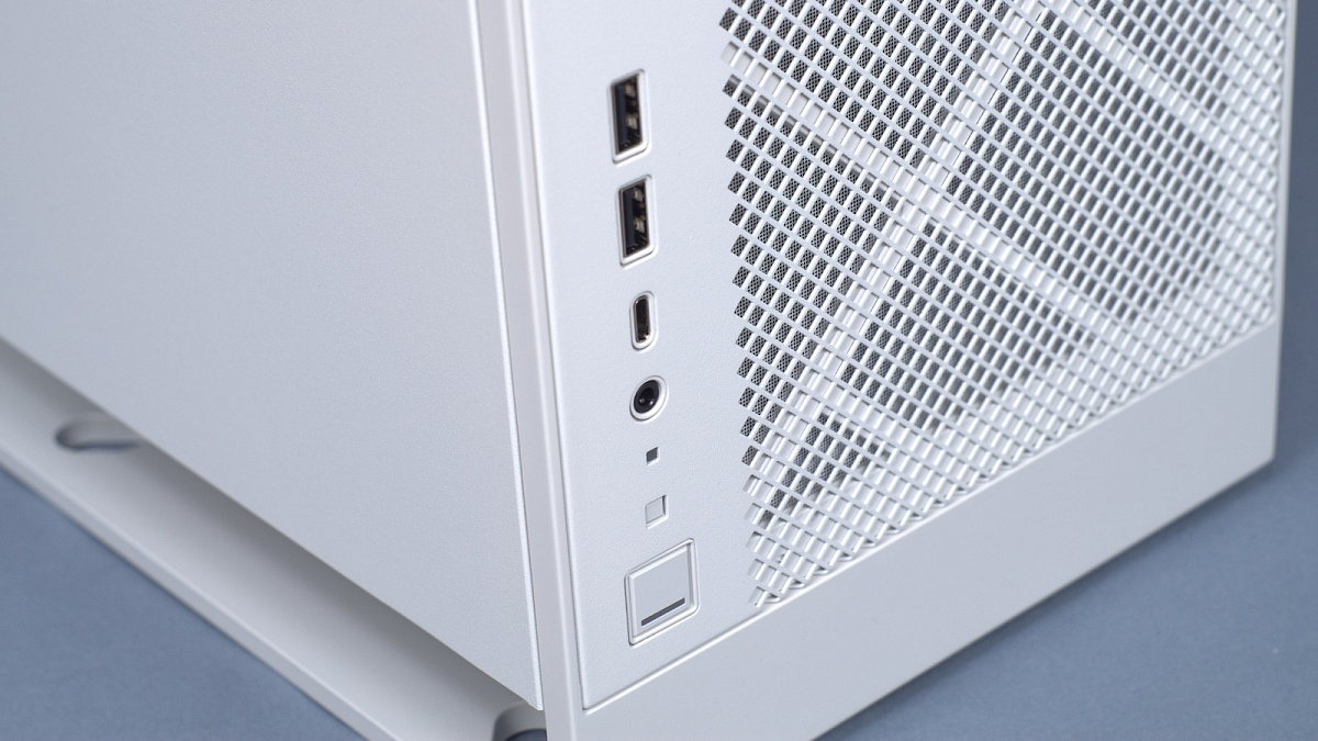 Обзор и тест Mini-Tower корпуса SilverStone ALTA G1M — i2HARD