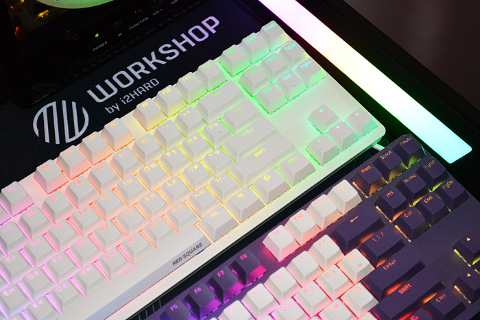 Как включить подсветку на клавиатуре red square keyrox tkl